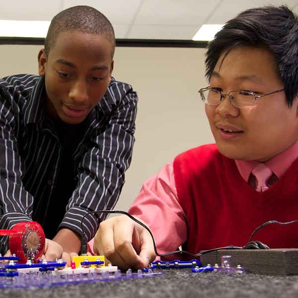 Plan a Successful & Sustainable STEM Education Program | PLTW